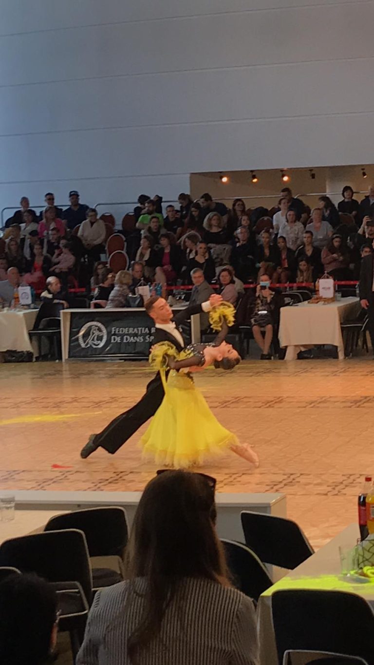 Mario Ionuț Prodan și Sara Moraru, o pereche de dansatori de aur